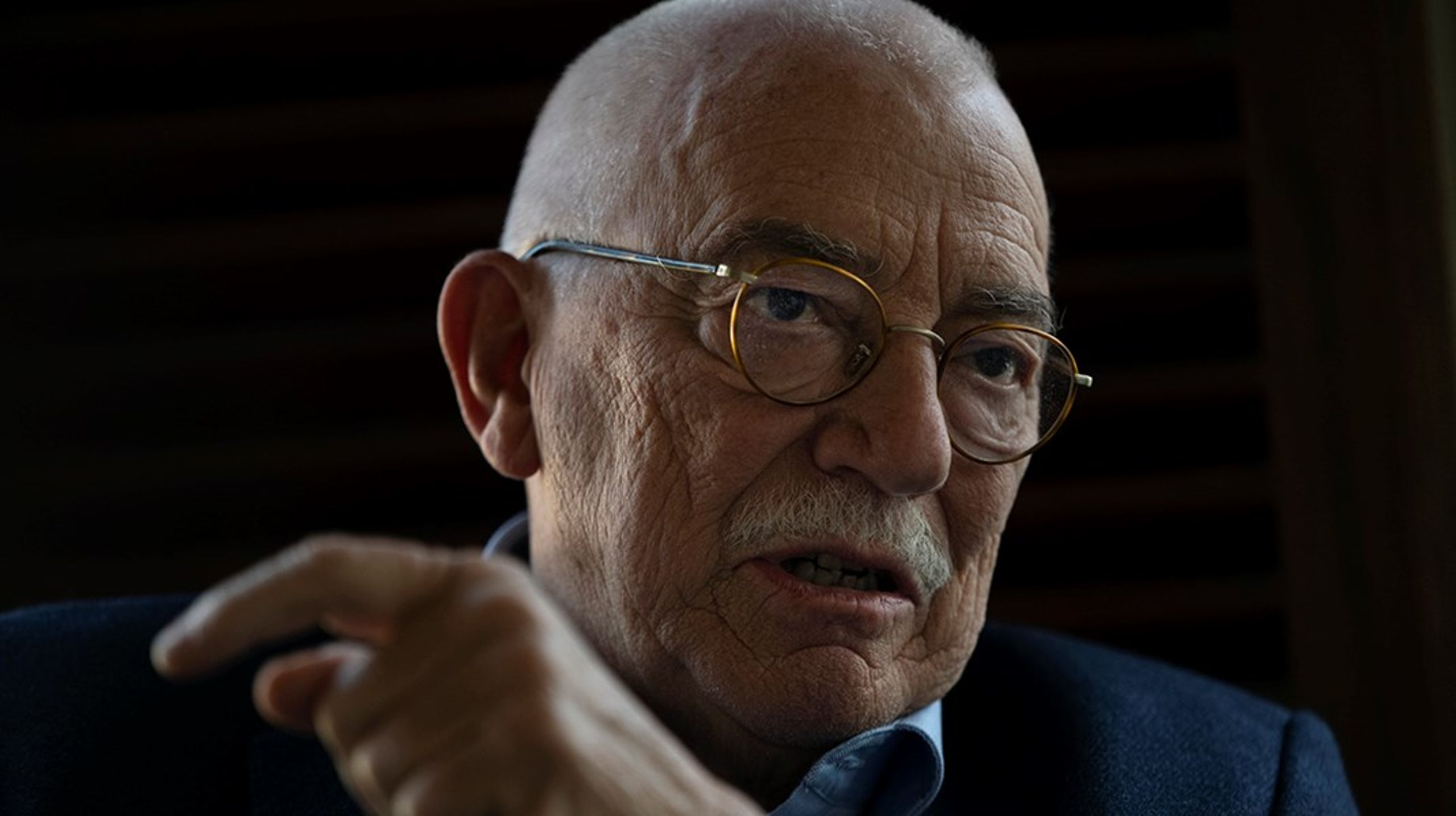 Mindeord: Fhv. radiodirektør Leif Lønsmann om Uffe Ellemann-Jensen ...