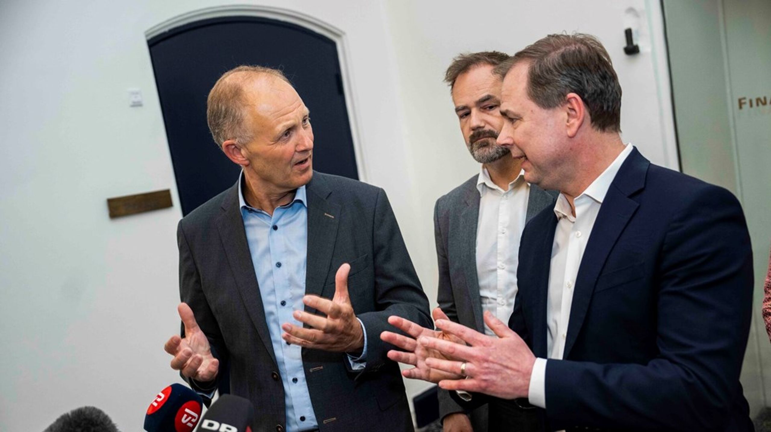 Fire grafer viser, hvorfor diskussionerne om stigende socialudgifter ...